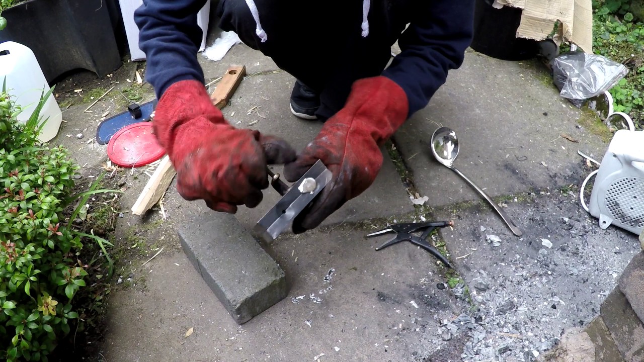 Casting Lead Sling Glandes (from scrap) - YouTube