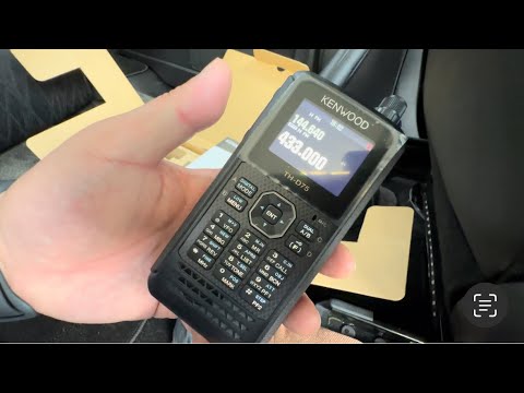 JVC KENWOOD TH-D75 - YouTube