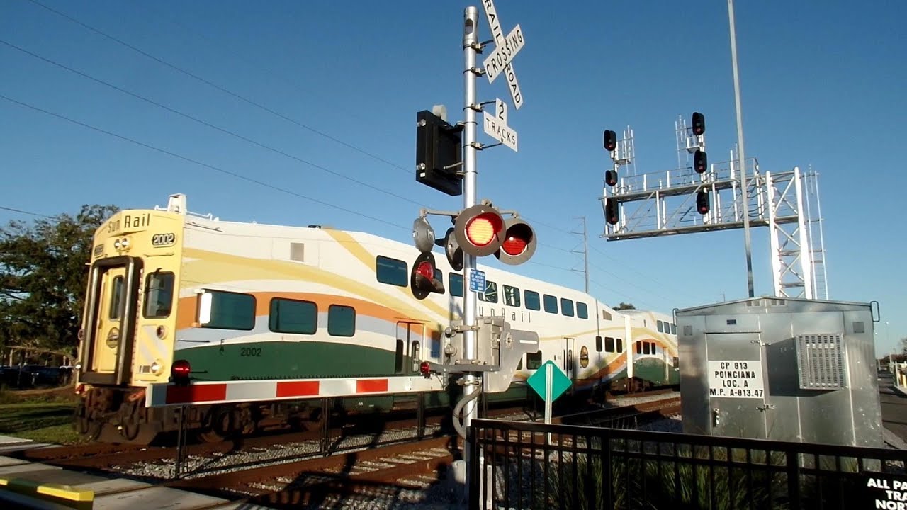Sunrail Commuter Trains Broken Crossing Signal - YouTube