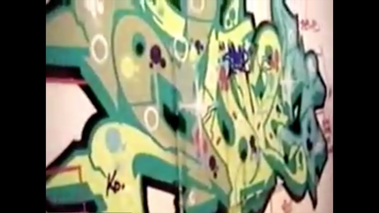 Cope2 Graffiti Gallery Chicago - YouTube