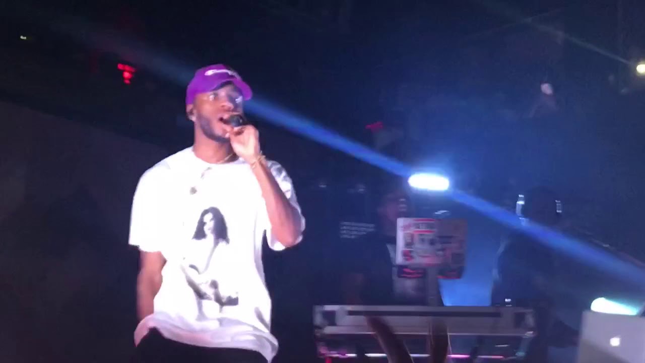 6lack - First Fuck/Ex Calling (Live at Revolution Live in Fort ...