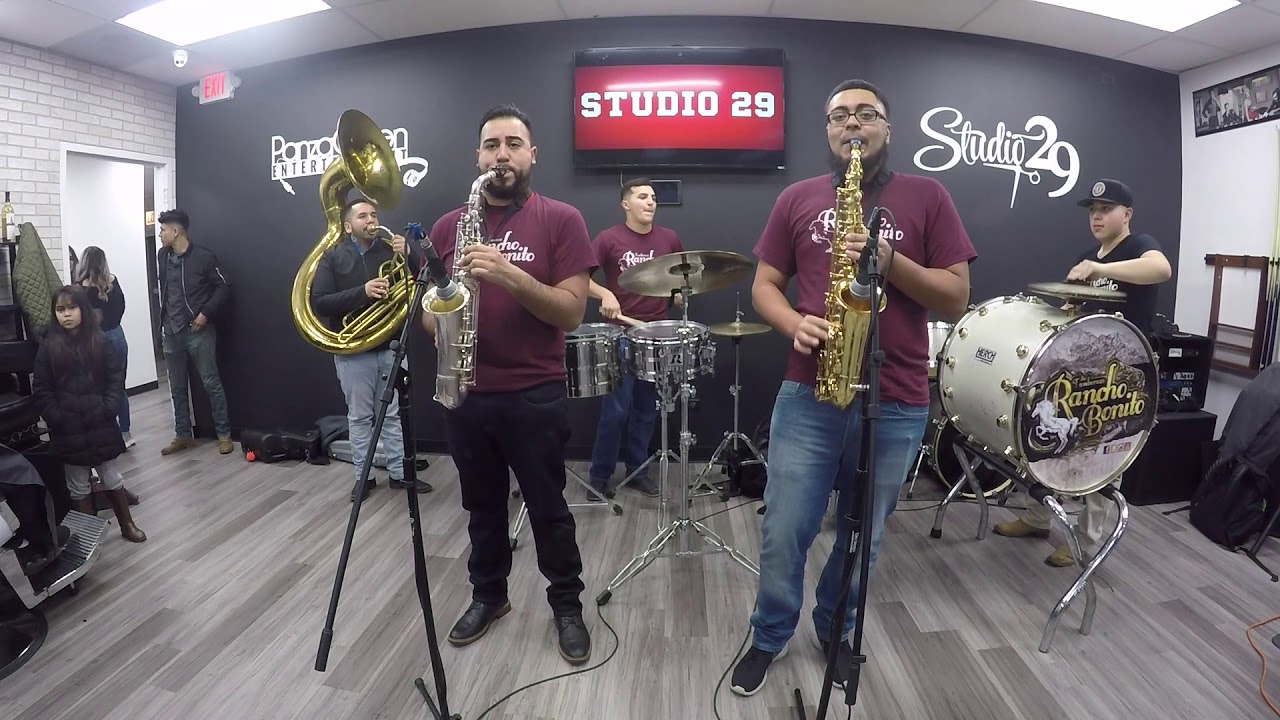 Tamborazo Rancho Bonito - Live - YouTube