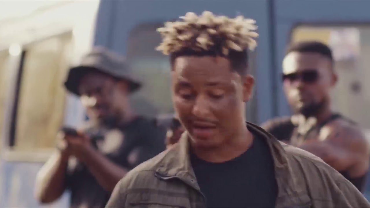 Away Bus Movie Red Carpet with Fans - YouTube