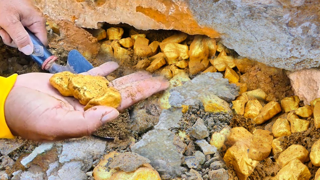 How To Find Gold! Every Time! Found a lot of Treasure worth Million ...
