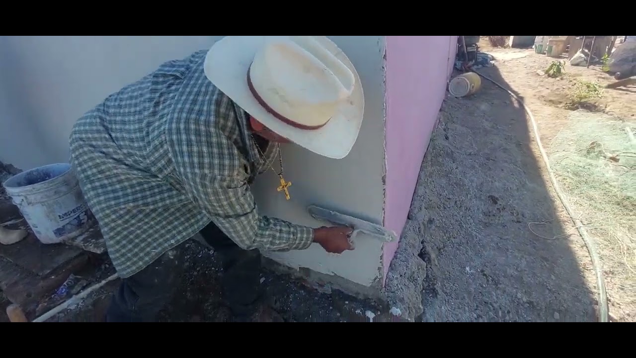 poniendo multiplas al enjarre y preparando para echarle el piso al ...