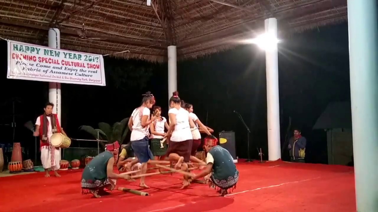 Naga Bamboo Dance - YouTube