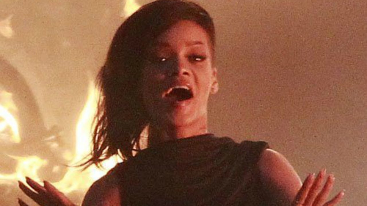 Diamonds - Rihanna (Official Music Video) Review - YouTube