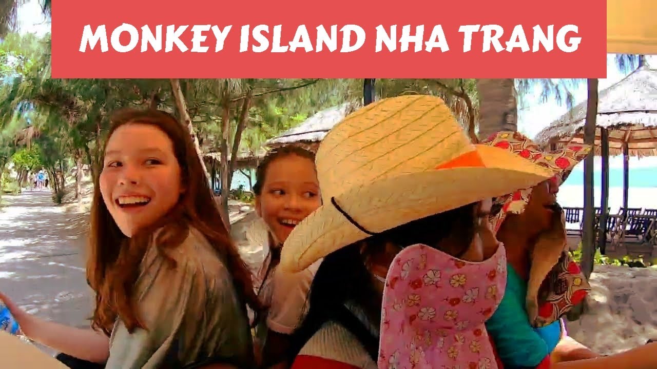 Mermaid Ellie Feeding Monkeys On The Island - YouTube