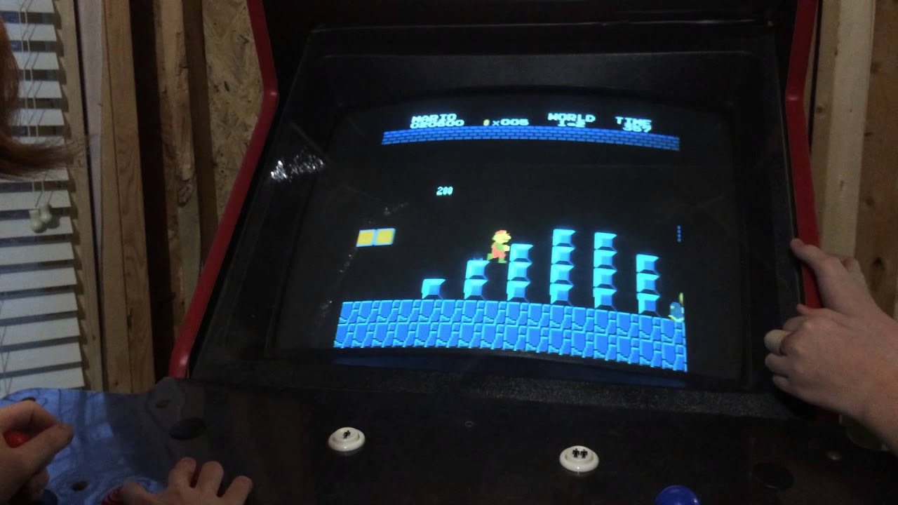 Super Mario Bros. Arcade Machine Gameplay - YouTube