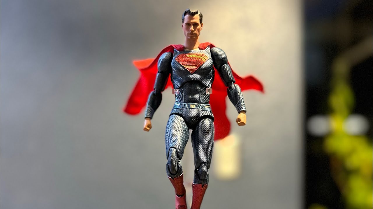 Mafex No. 18 BVS Superman Body with Henry Cavill Manipple Head and ...