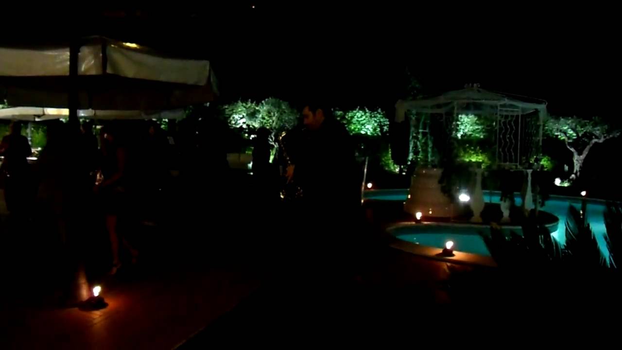 il video di Simone Marra: Sax, Piano e Voce tutto in uno su SposiBook ...