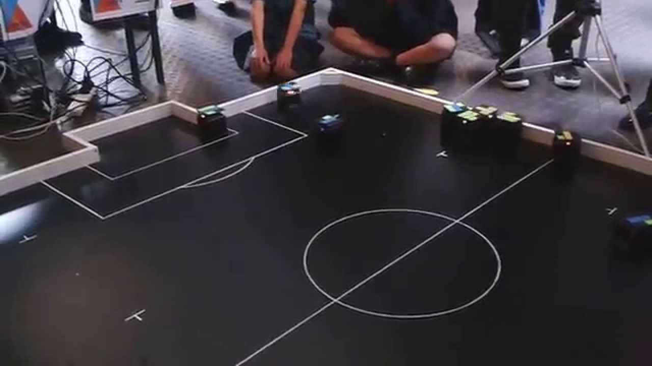Robosoccer Final 2nd Half - YouTube