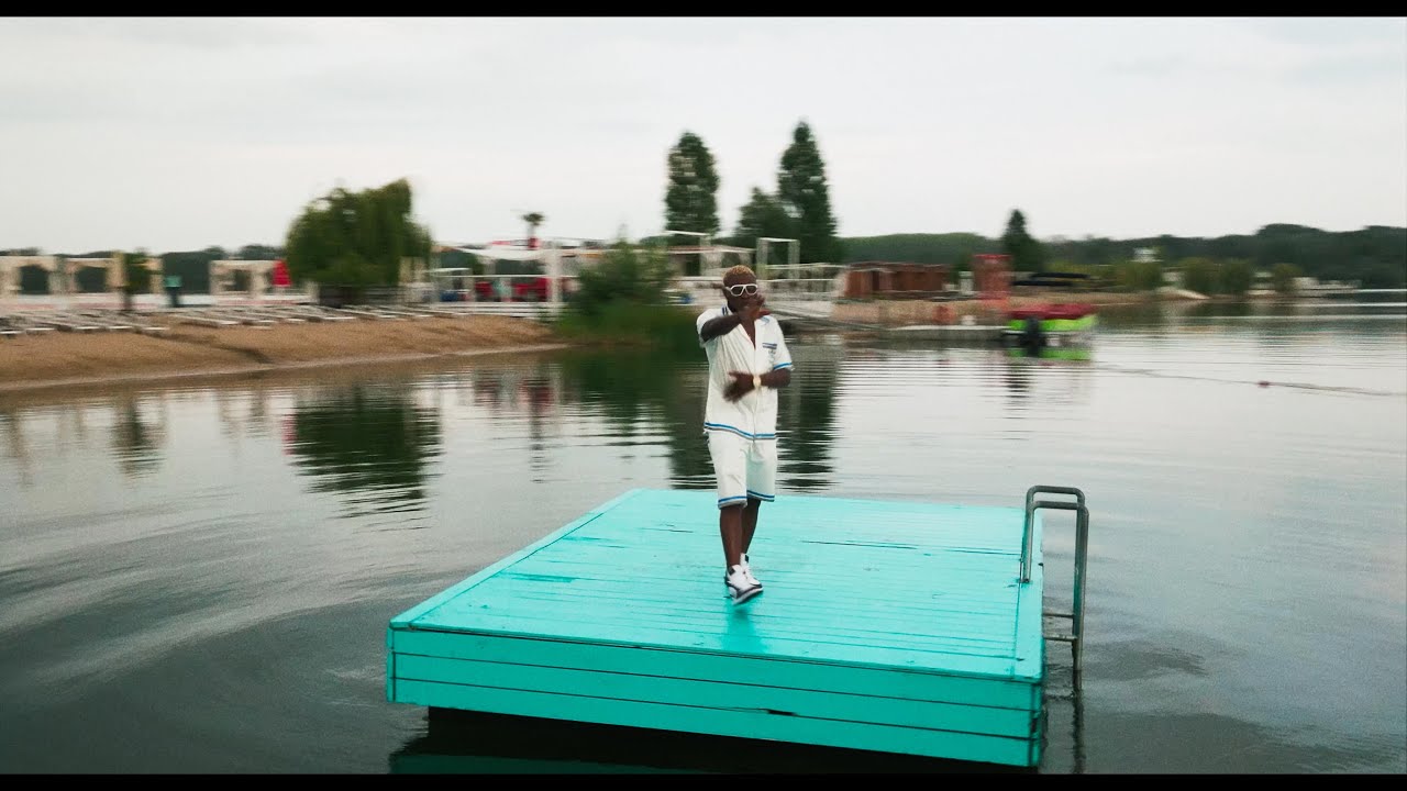 LA VIDA LOCA | OFFICIAL MUSIC VIDEO - YouTube