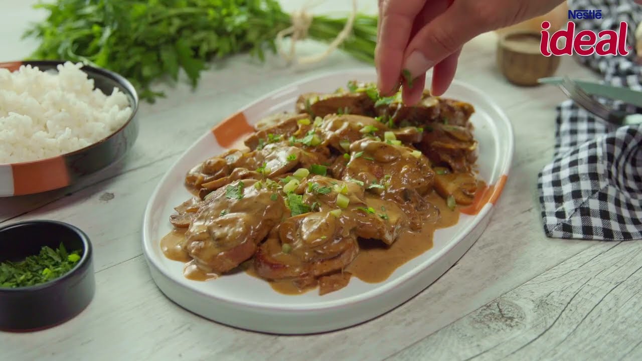 Solomillo de cerdo con salsa strogonoff - Recetas Ideal - YouTube