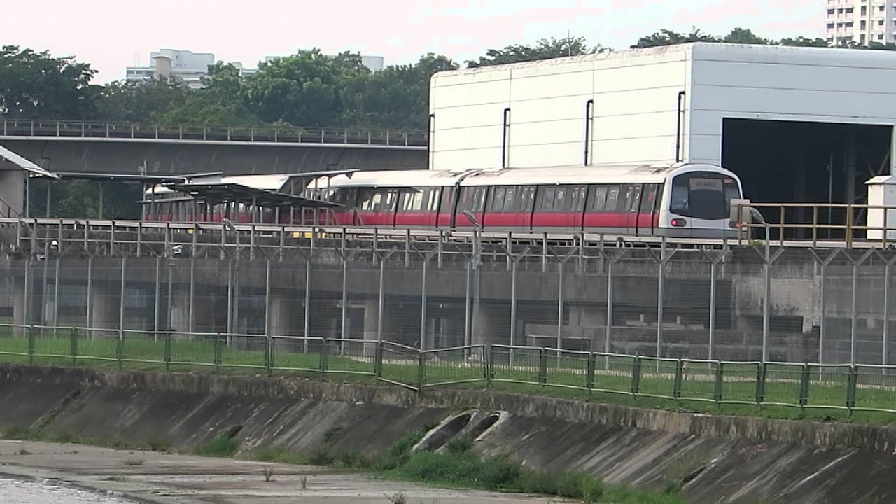 SMRT C151A/1 511/512 departing Bishan Depot Reception Track 2 - YouTube