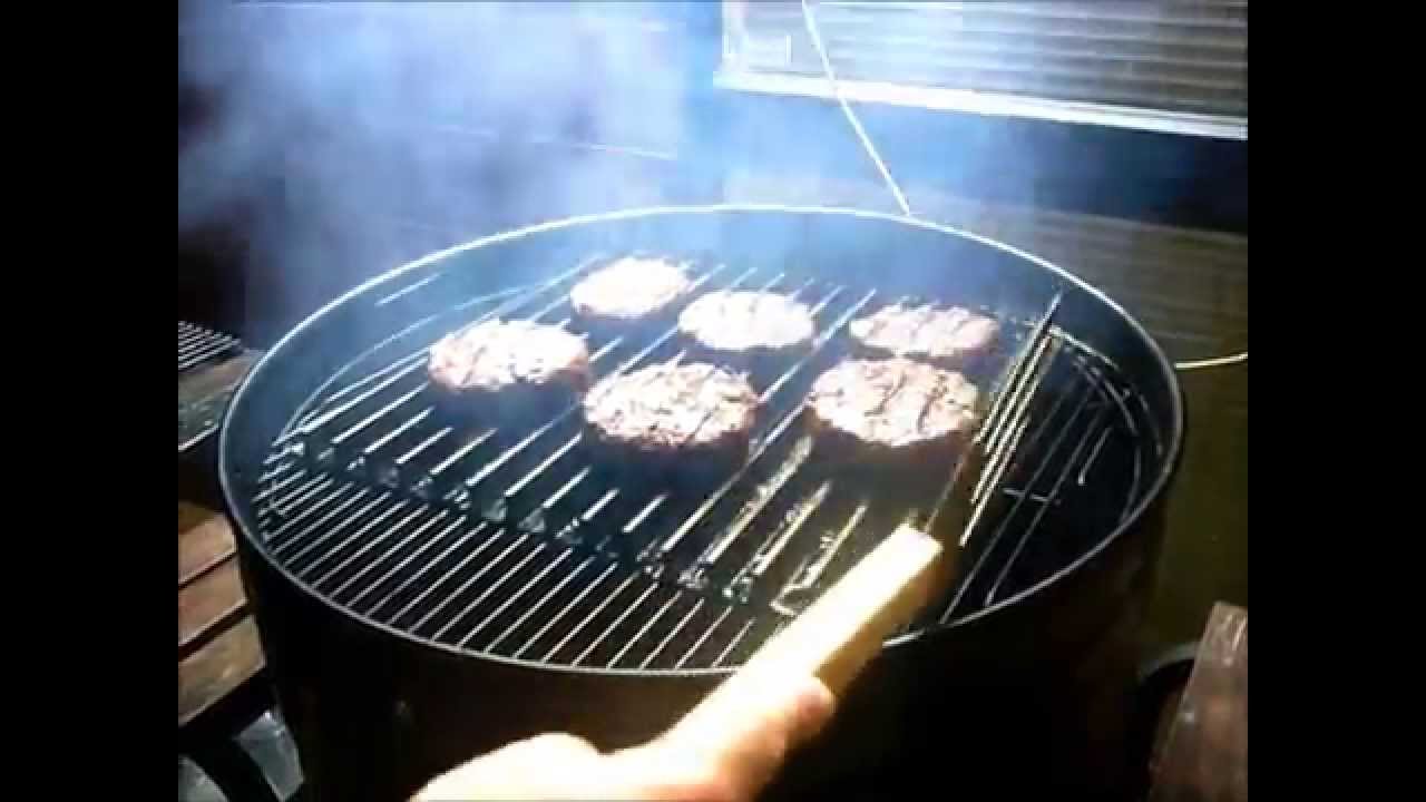 Gas Drum Smoker Burger Machine. - YouTube