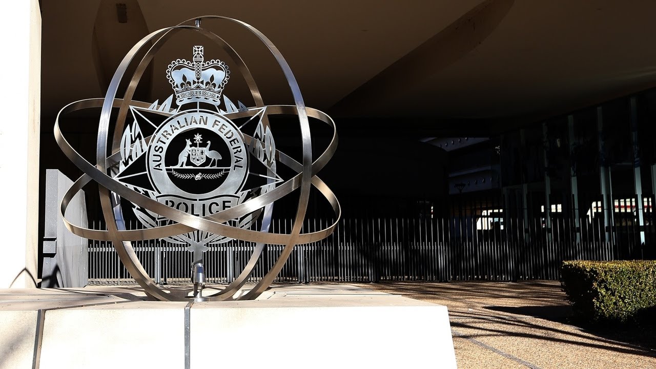 Operation Ironside a ‘dramatic blow’ to Australian crime - YouTube