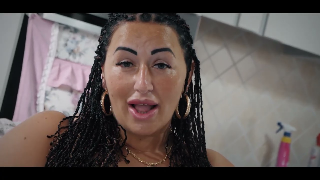 Maria Aquilino - Bum bum (Video Ufficiale 2022) Acordes - Chordify
