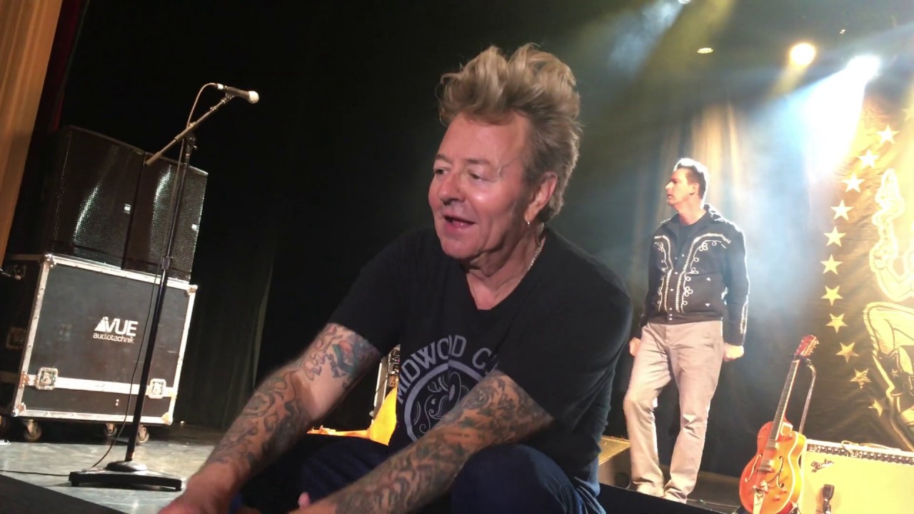Brian Setzer-Las Vegas Setzer Show Ending - YouTube