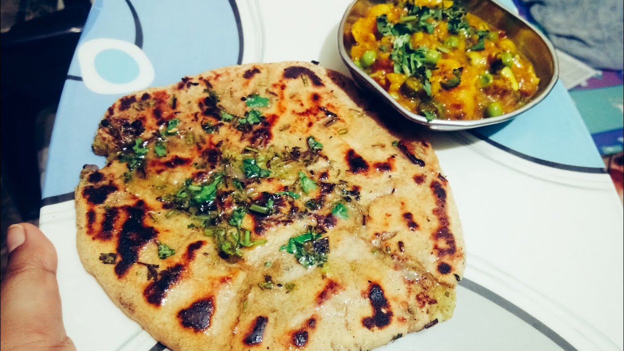How to make aloo kulcha paratha at home | mixed version of kulcha and ...