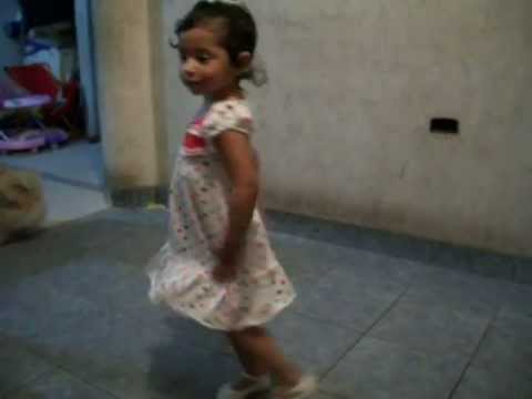 INCREIBLE BAILE  FLAMENCO POR NENA DE  2 AÑITOS