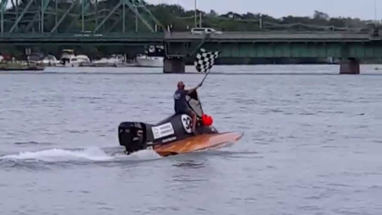 Outboard performance boat race winner 2015 - YouTube