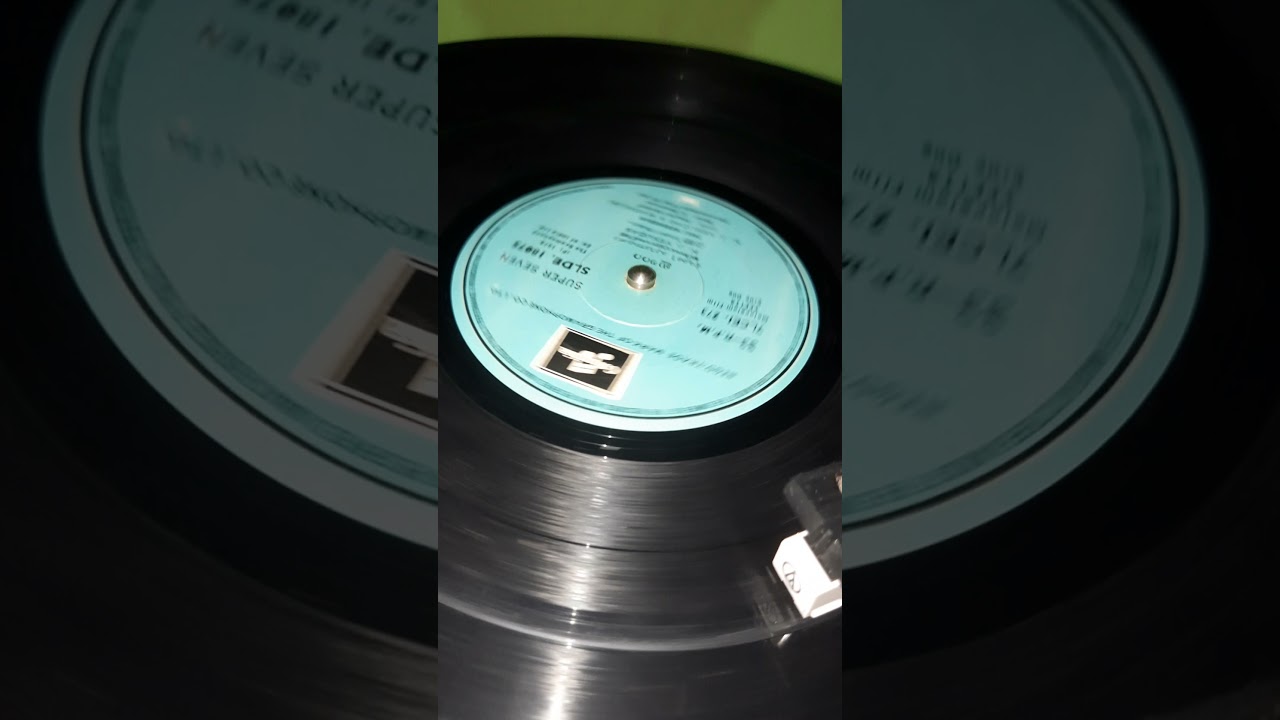 RECORD PLAYER - YouTube