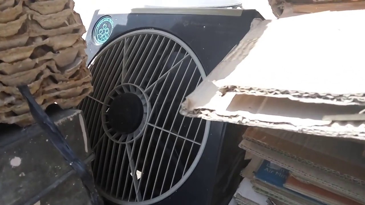 Tecnofan 12" mosquito catching box fan - YouTube