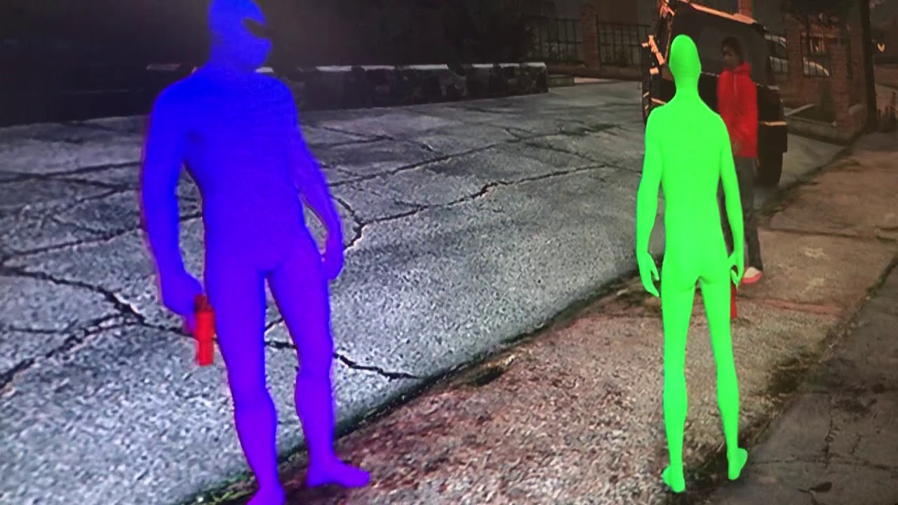 GTA 5 BLOODS VS CRIPS(ALIENS) - YouTube