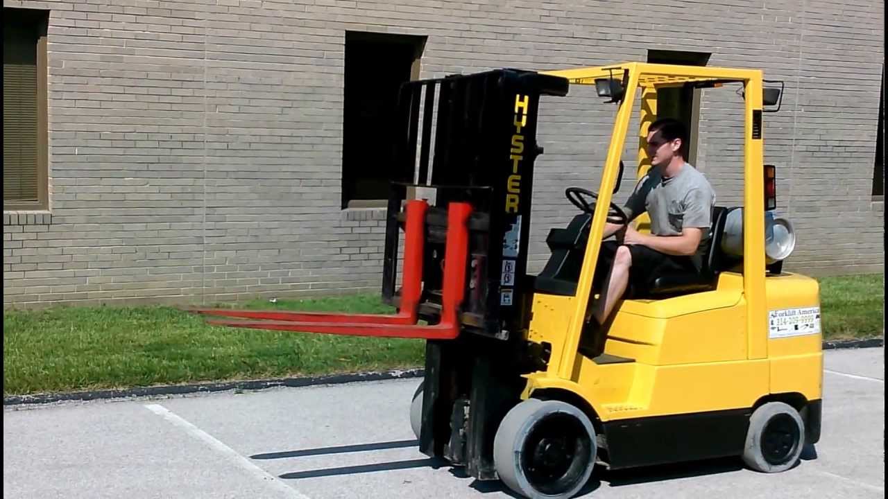 Hyster S60XM Forklift: Specs & Dimensions | AllMachines