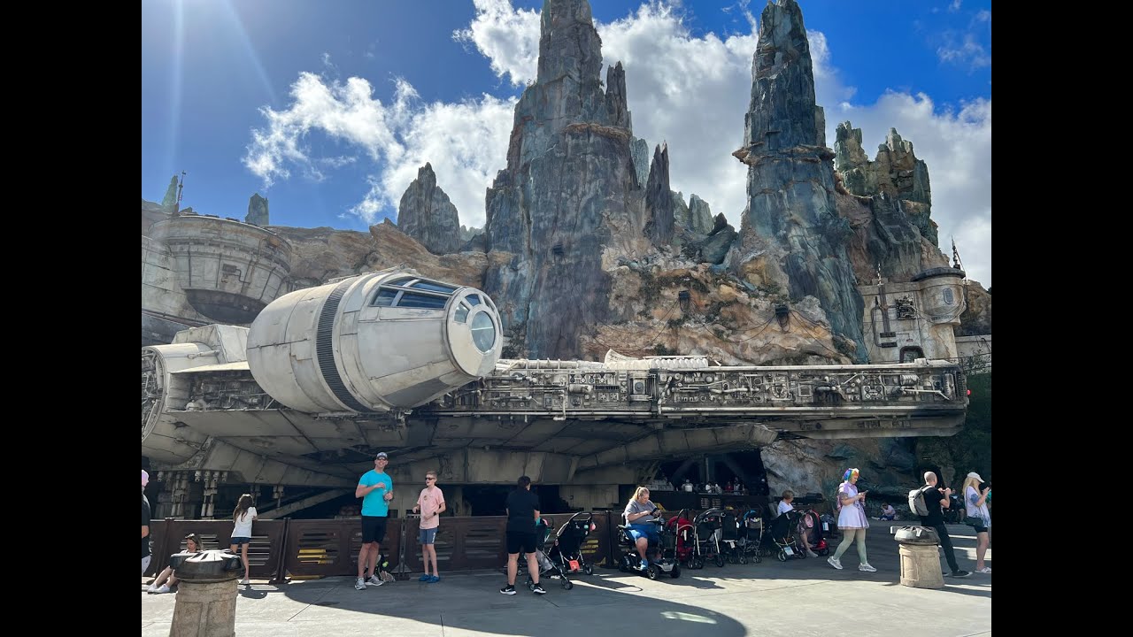 Live Video - A fun flight on the Millenium Falcon at Disney’s Hollywood Studios - YouTube