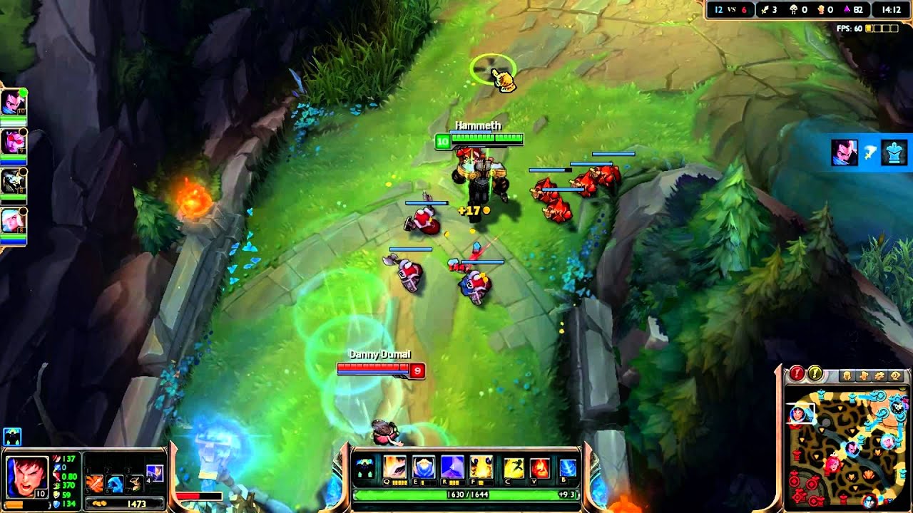 Range vs Melee - YouTube