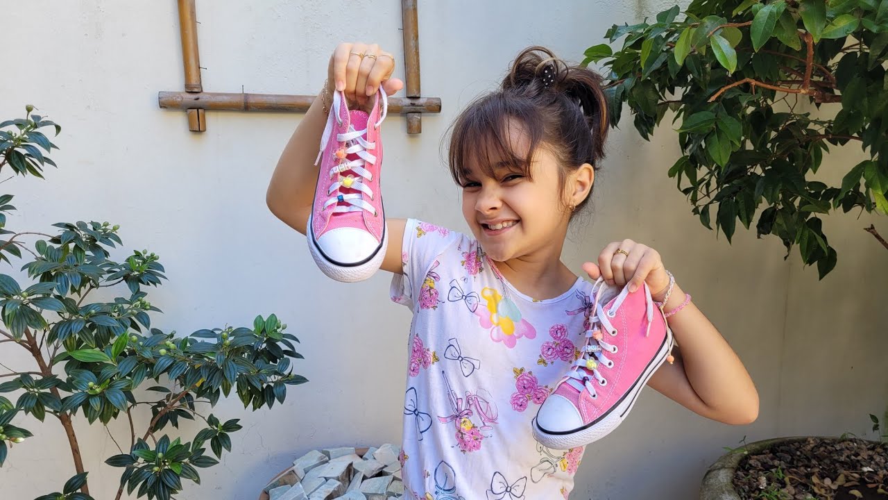 MEU TÊNIS FICOU LINDO + VLOG 🩷👟🌈 - YouTube