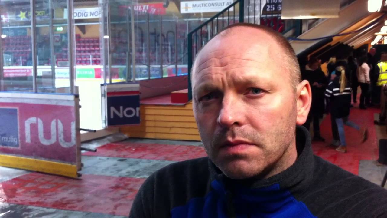 Stig "Myggen" Johansen etter Stjernen-Vålerenga - YouTube