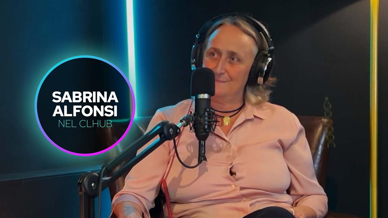 Ep. 12 / Sabrina Alfonsi - L’assessora un po’ gladiatore / CLHUB ...