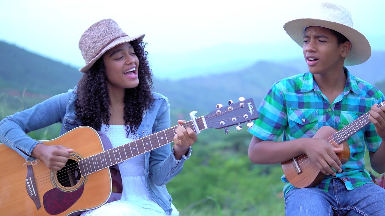 Hän elää - ÉL VIVE HOY - Michelle Matius ft Miguel Ángel - YouTube