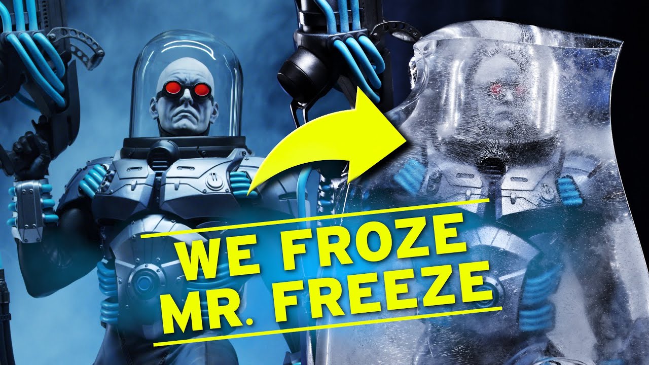$700 Mr. Freeze Statue Frozen in Solid Ice | Sideshow Lab - YouTube