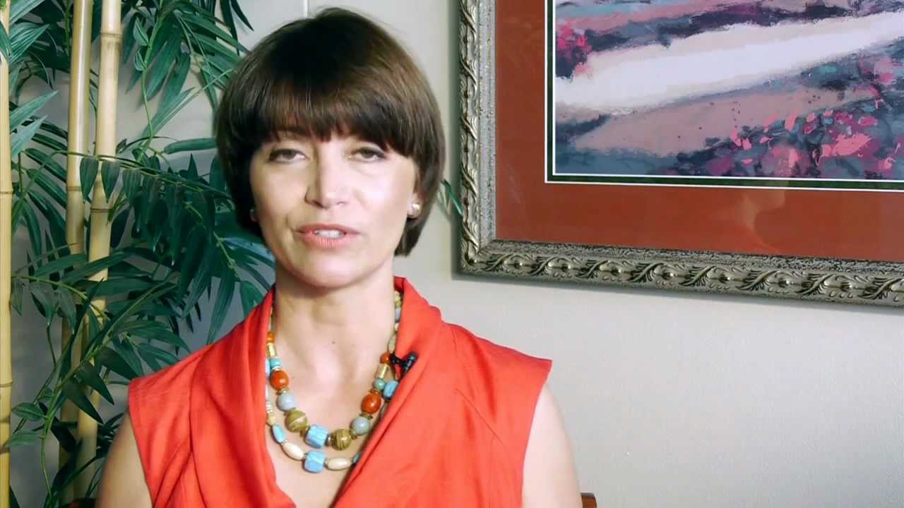 How Signature Styling Changed Thea's Life - YouTube