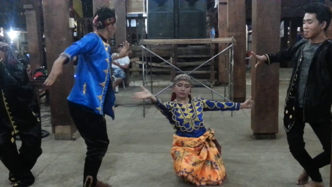 The TAUSOG dance - YouTube