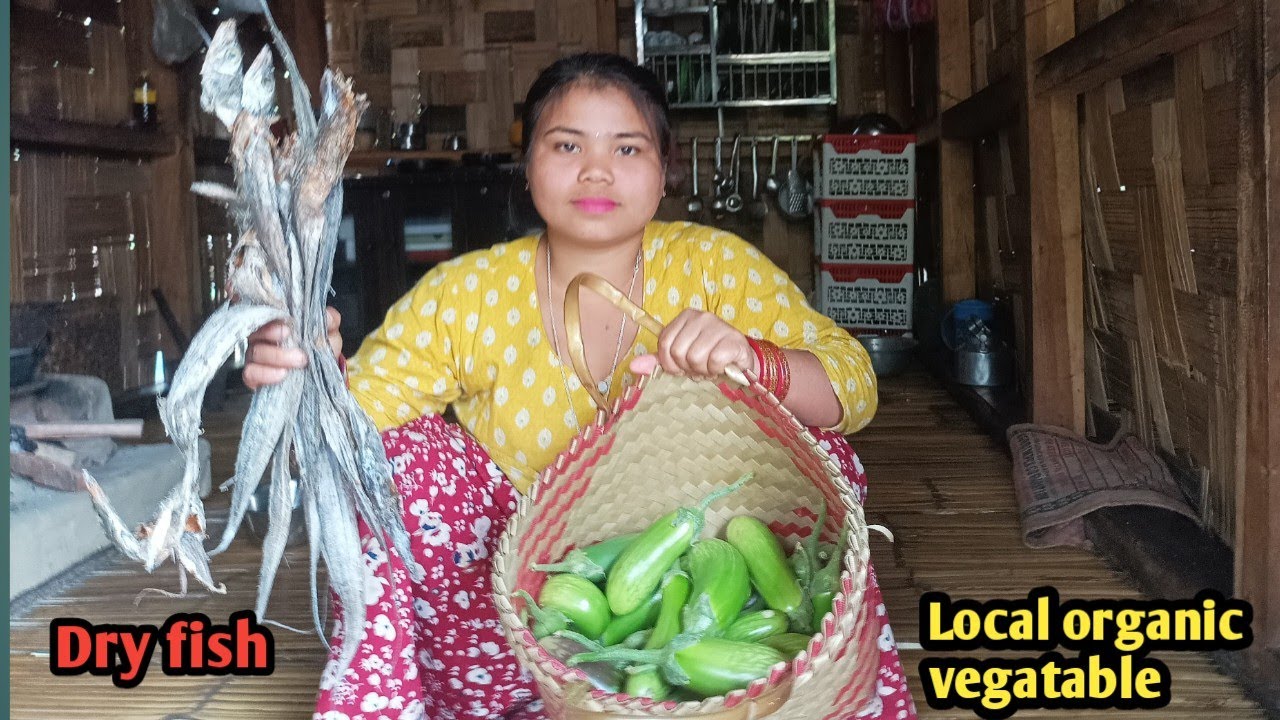 Local organic sabji laya tha 😊 || cooking and eating ||dry fishing ...