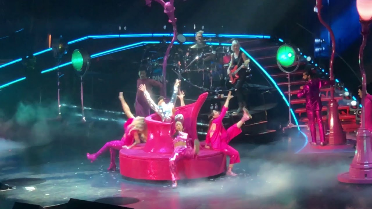 Pink - Toronto - ACC - March 20, 2018 - Party Started, Beautiful, Pill ...