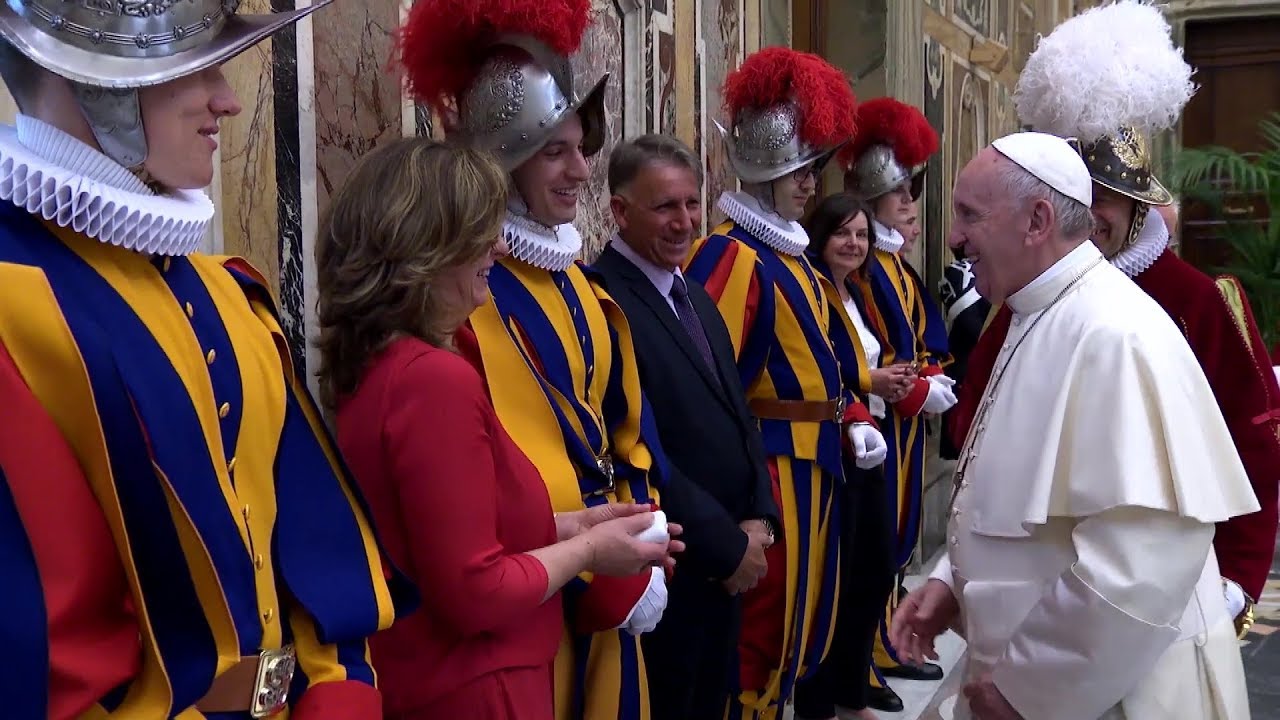 Wives Of Swiss Guards Work Schedules Kids And School Buses Create Adventure In The Vatican wives-of-swiss-guards-work-schedules-kids-and-school-buses-create-adventure-in-the-vatican