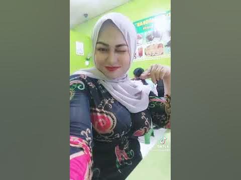 TIKTOK TANTE GUNUNG GEDE BIKING OTONG BERDIRI - YouTube