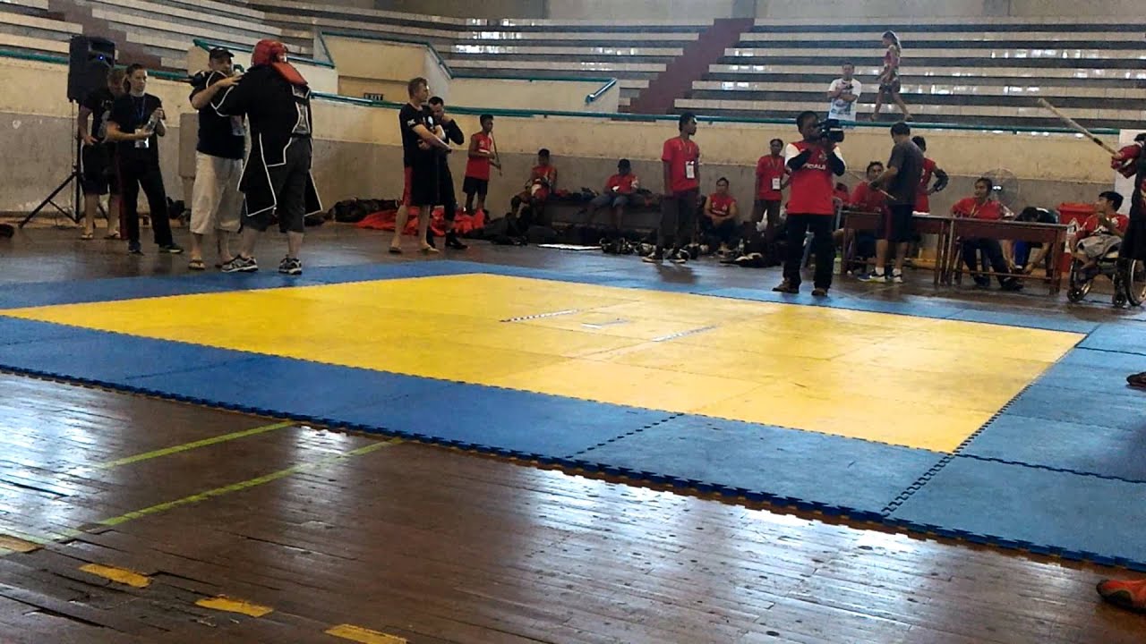 Tom Goldsworthy vs Neil McLeish Single Stick Sparring Men (over 40yrs ...