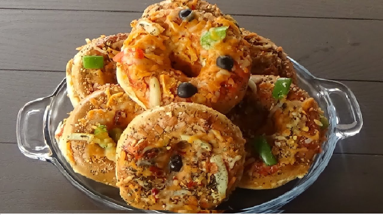 pizza bagel Recipe By Rubina 's kitchen@rubinaskitchen6398 - YouTube