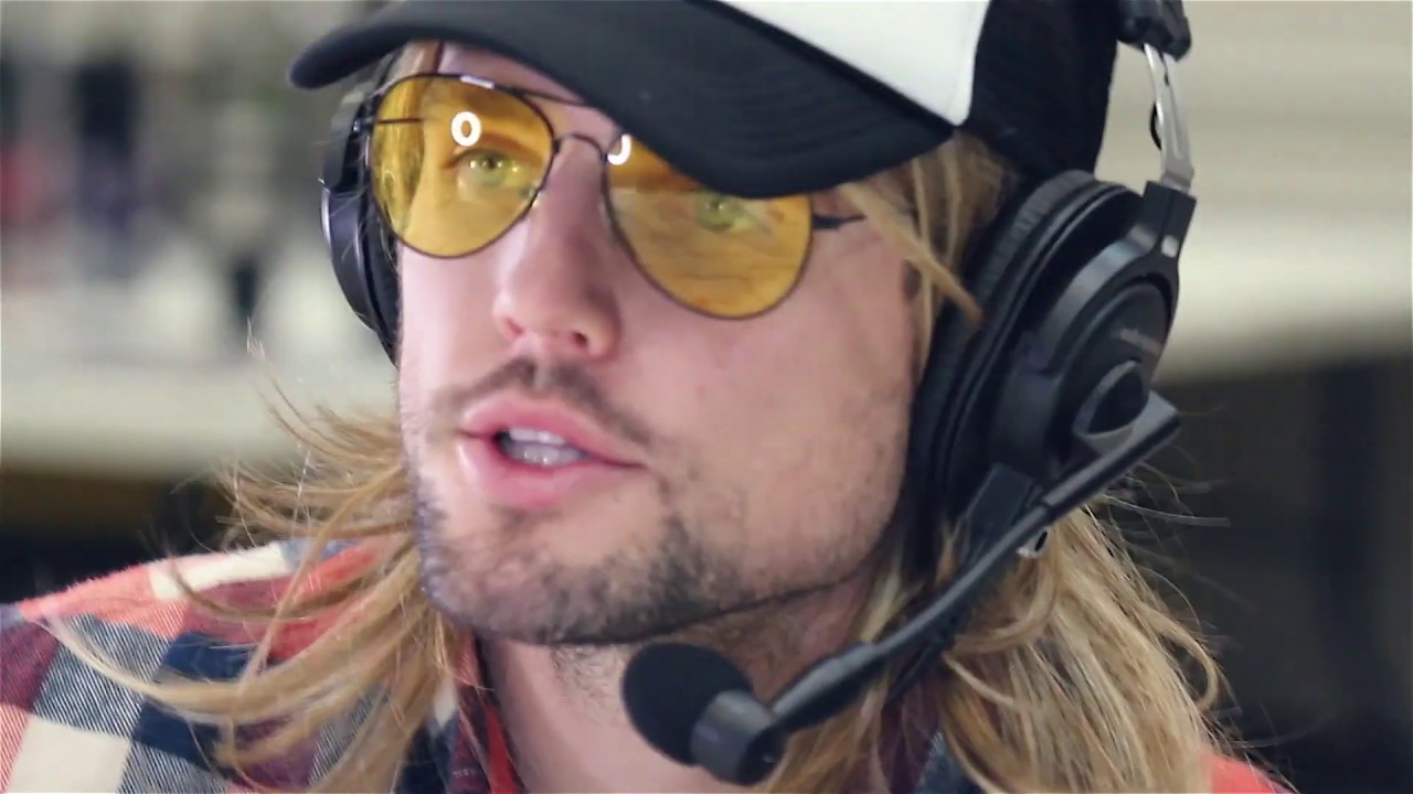 Rut Daniels Interview - Catchin' Deers - YouTube