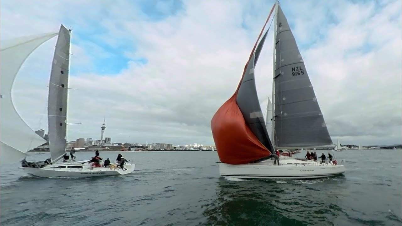 [Watch & Learn] How to Set a Spinnaker in Downwind Start _ Example ...