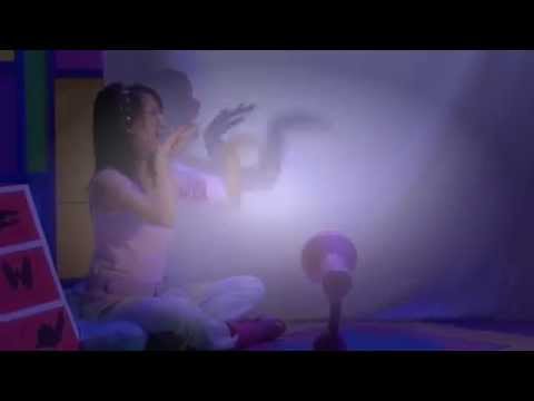 Hi-5 - Kathleen's shadow puppets (2006) - YouTube