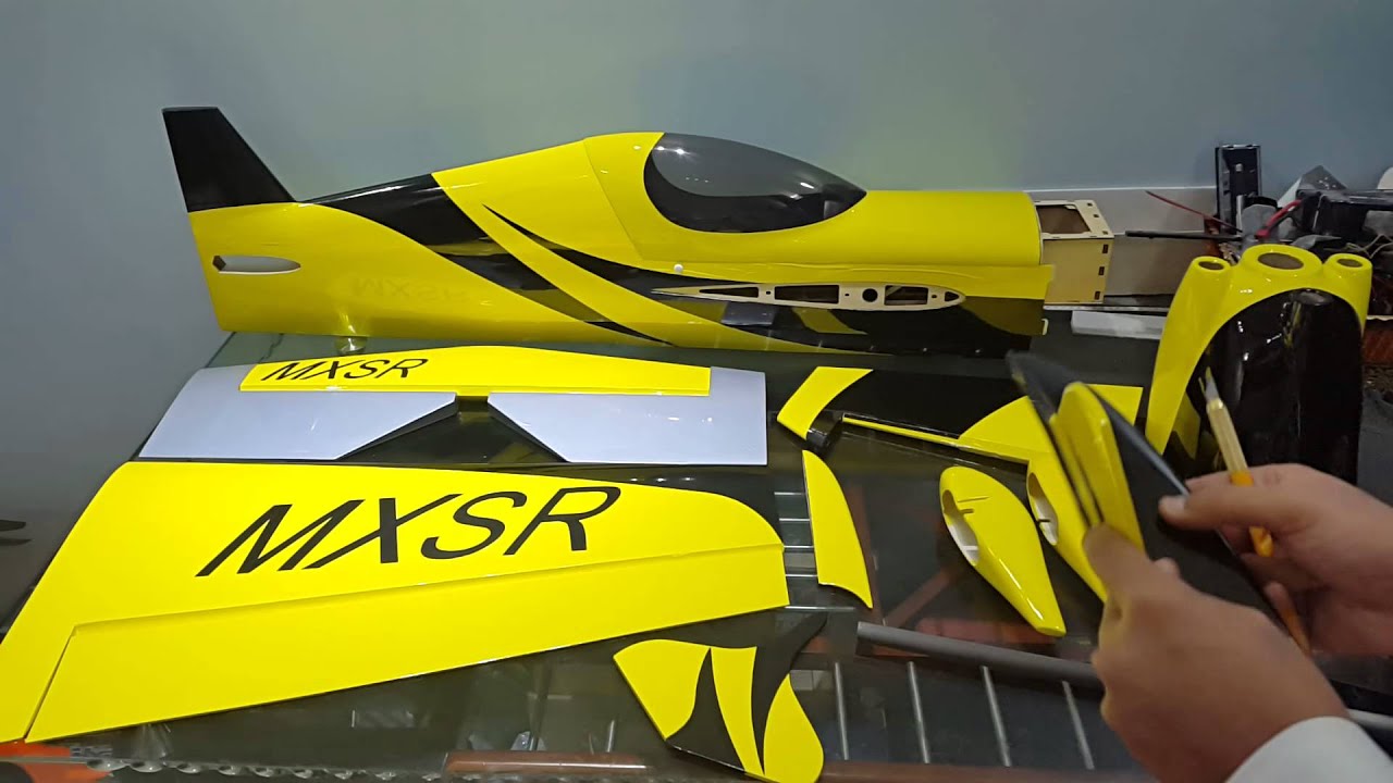 HobbyKing MXS-R 64in 20cc unboxing review - YouTube