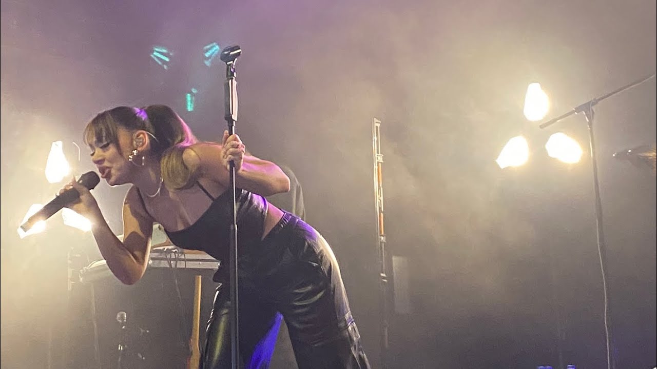 Ayliva Konzert Berlin 15/09/22 - Jemand liebt dich auf deinem Weg ...